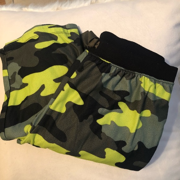 The Children's Place | Pajamas | Boys Camo Sleep Pants | Poshmark